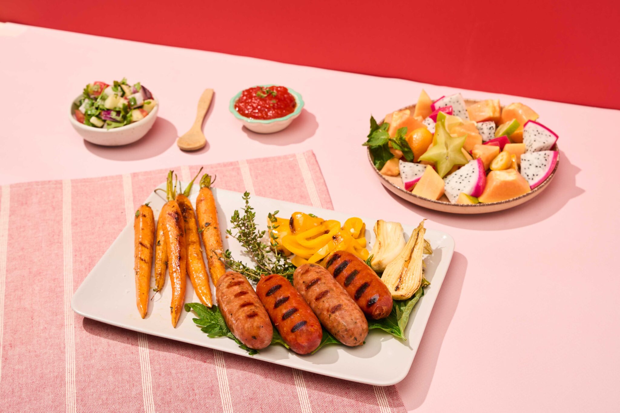 Tortitas de maíz con Pavo con Huevo y Pistachos, mango y aguacate ...